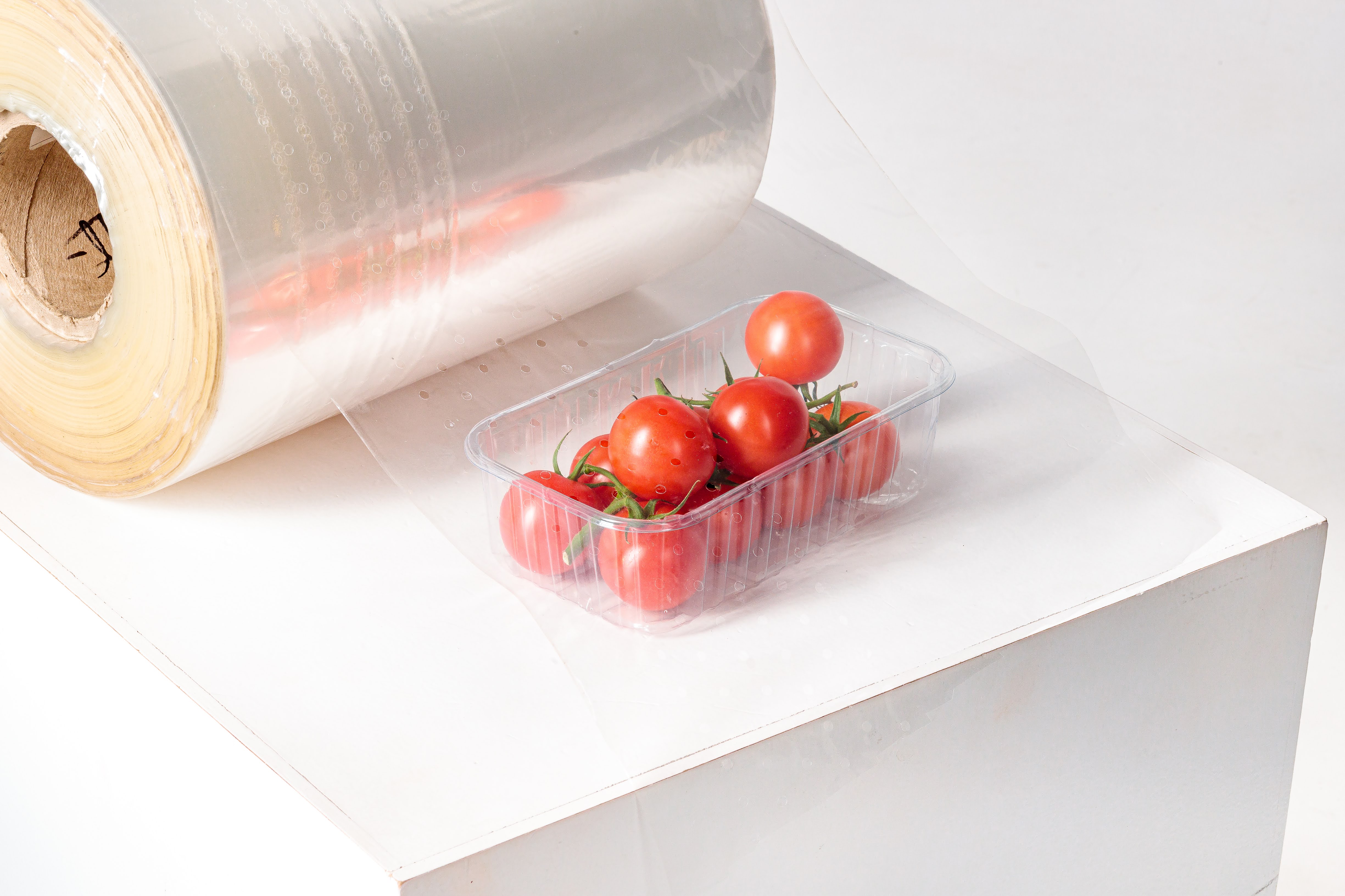 Choosing the best packaging for fresh herbs: perforated bags | ARTHA-S